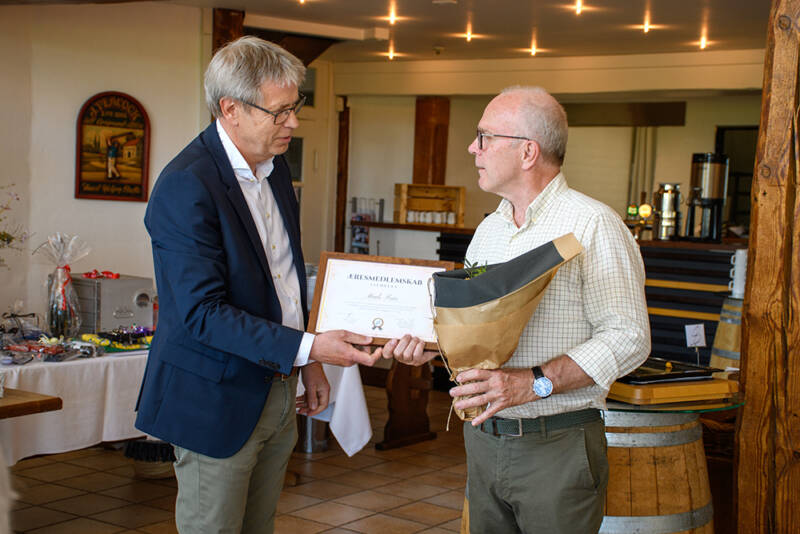 Første æresmedlem - Gråsten Avis