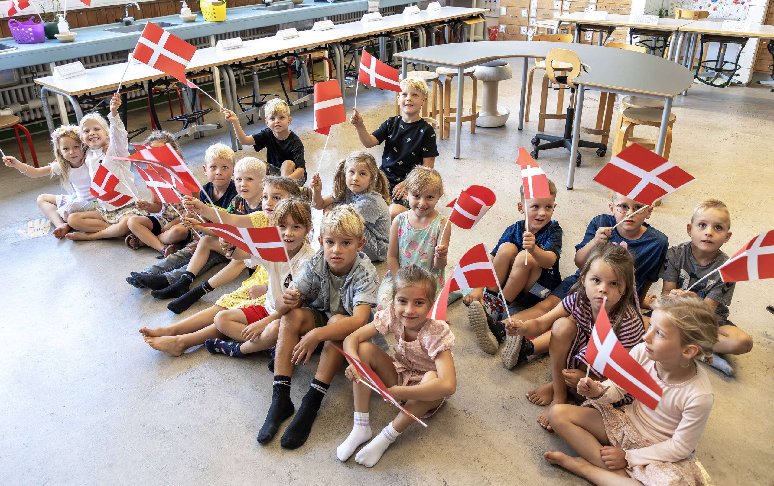 Første skoledag ud af 2.000 på Gråsten Skole - Gråsten Avis